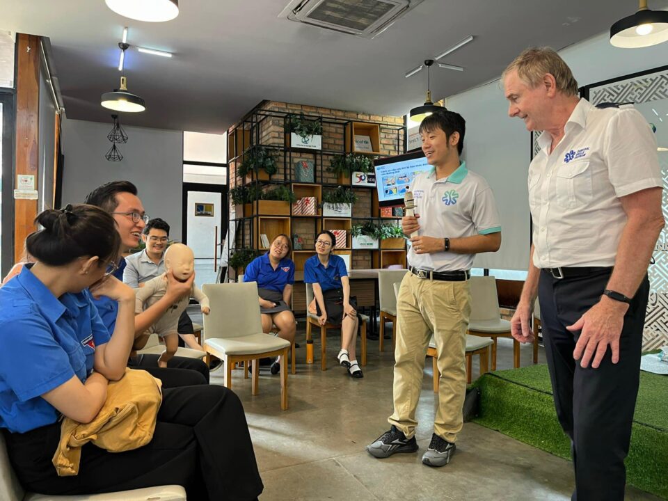 First Aid Course for Business - Kỹ năng Sinh tồn SSVN